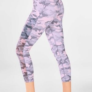 Fabletics | Other | Fabletics Nwt Mila Highwaisted Pocket Capri | Poshmark